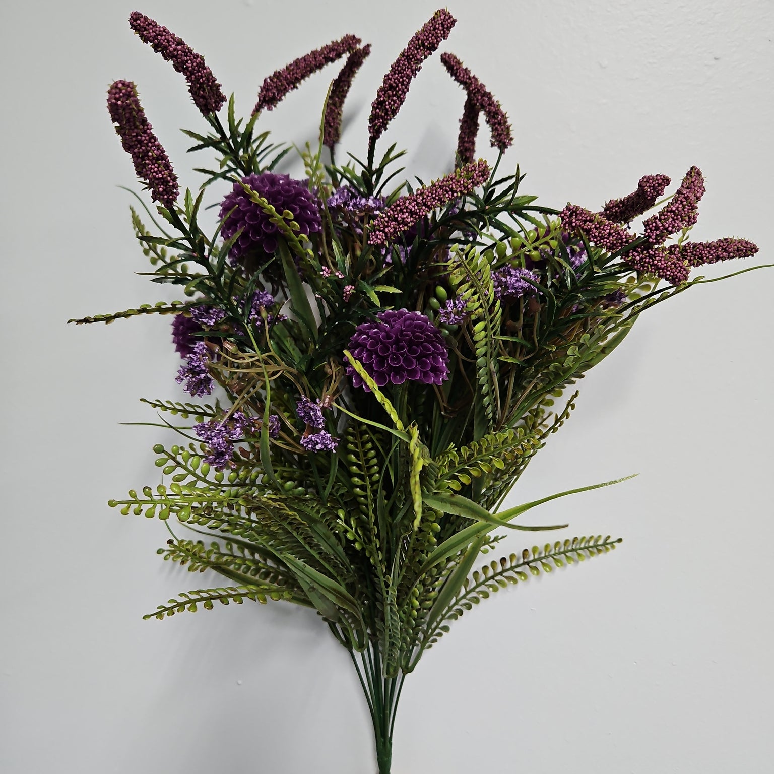 Seasonal — Trendy Tree